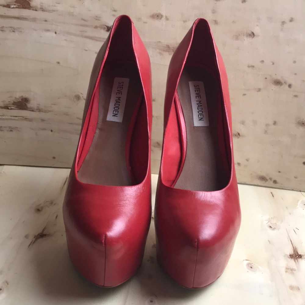 Steve Madden Red Platform Stiletto Heels Size 9.5 - Gem